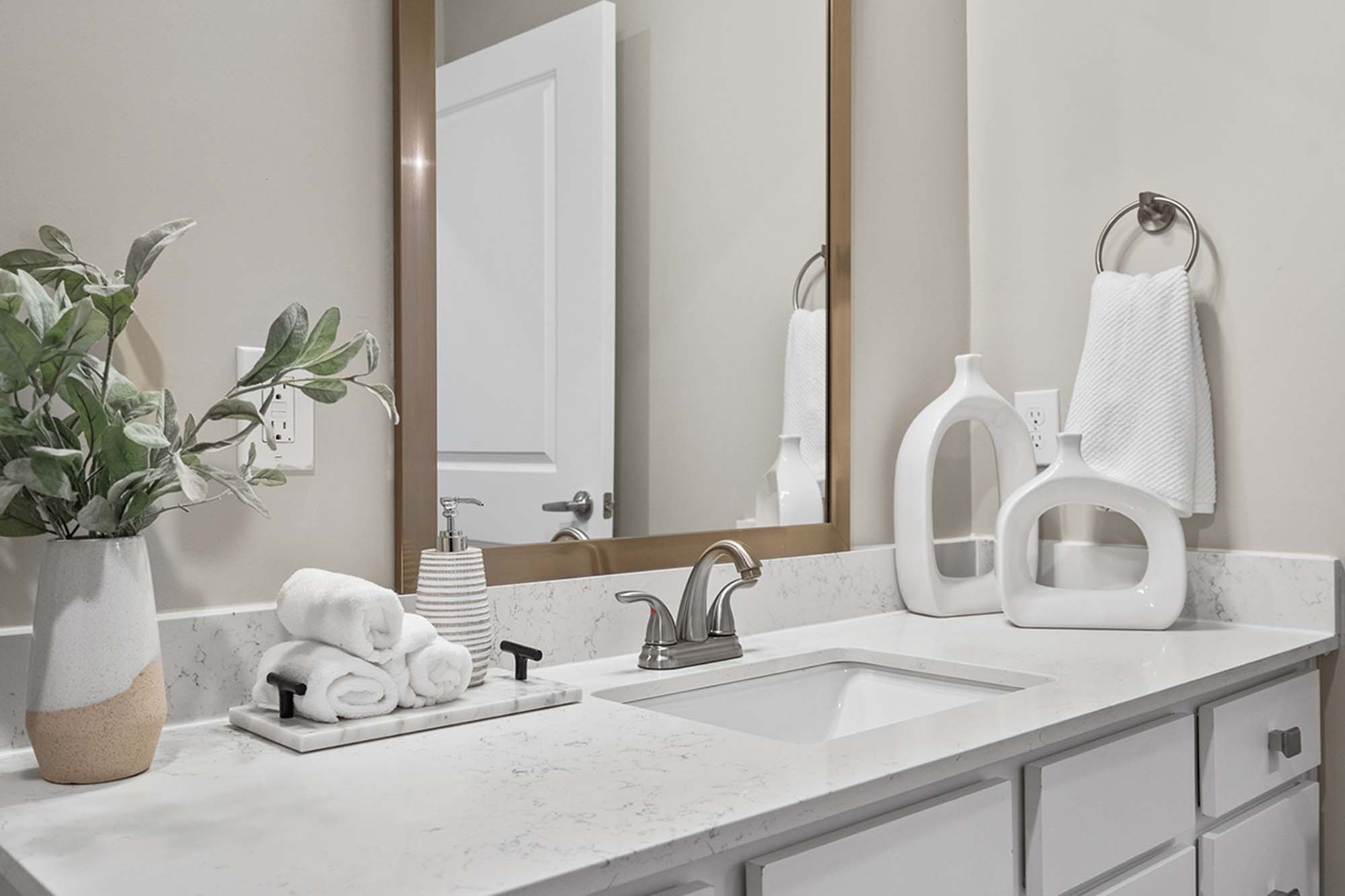 New Luxury Pet Friendly 1,2 & 3 Bedroom Apartments For Rent in Byron ...